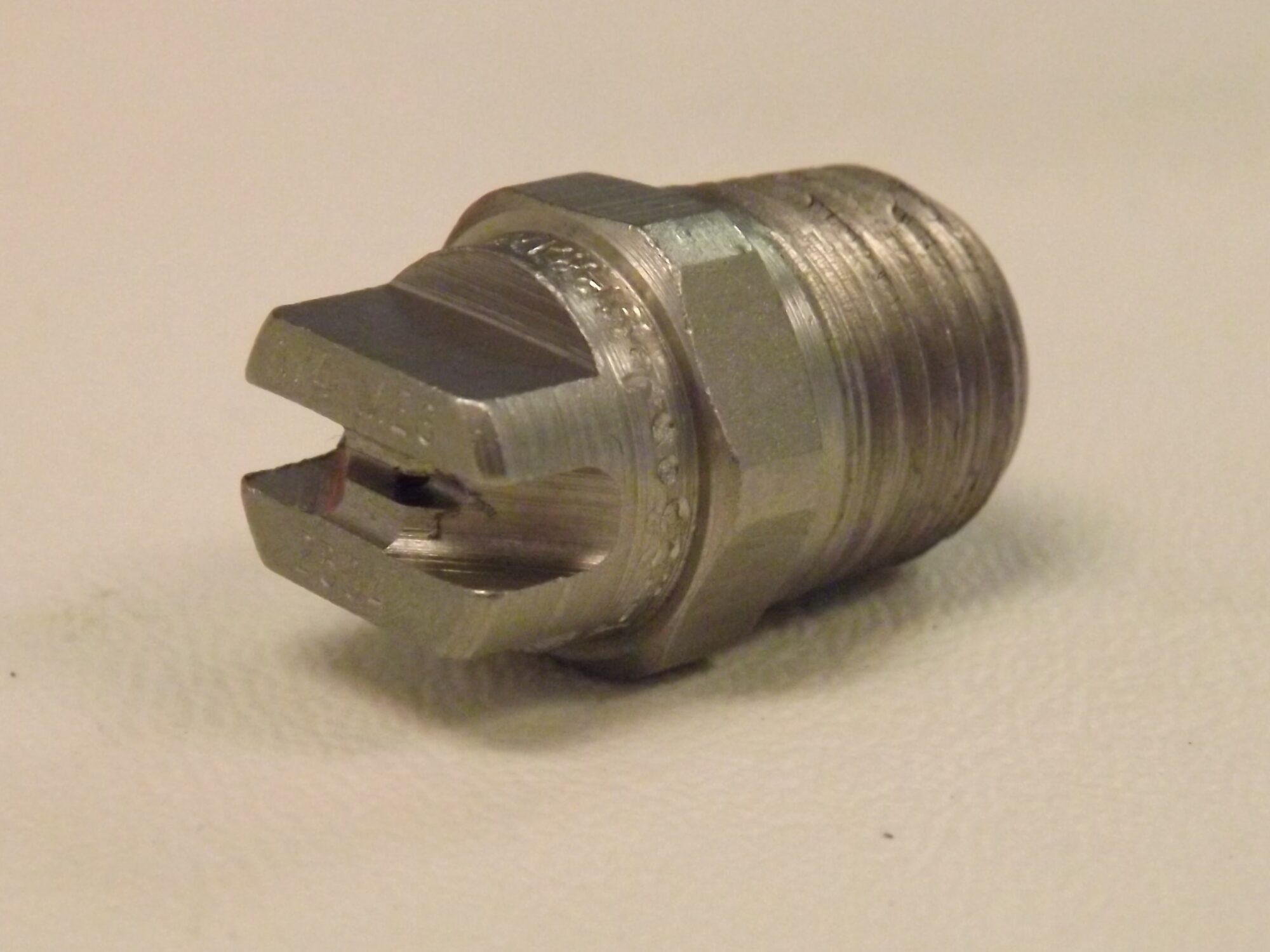 Triple Jet Nozzle (040 Size) - 47671500 | Landa Pressure Washers of ...